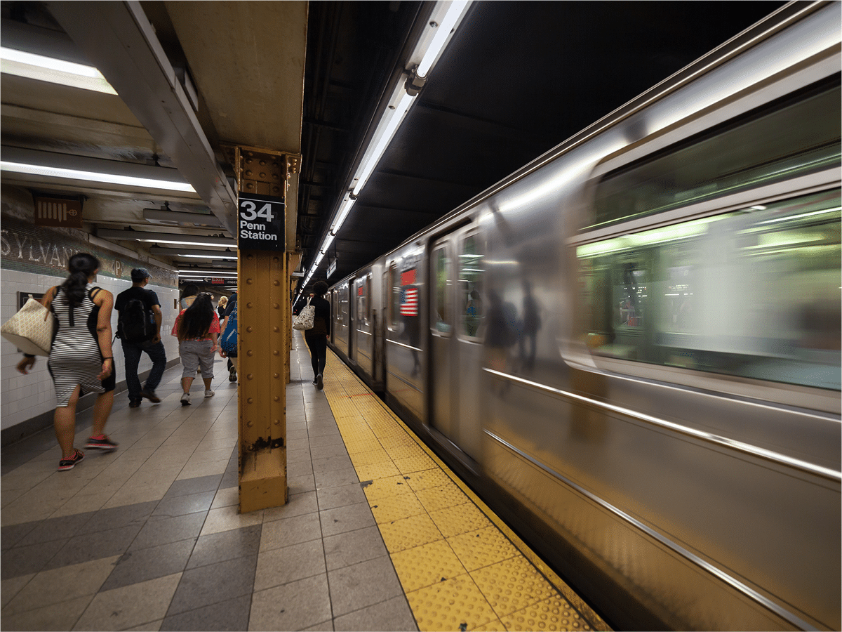 Navigating NYC Transit: Fares, OMNY, and Saving Money in 2026 - Moovit